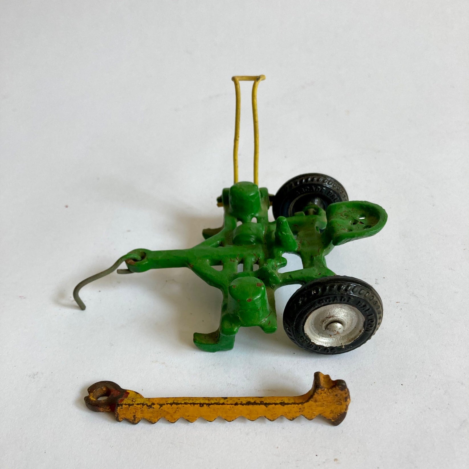 Vintage Arcade Toy Sickle Bar Mower Cast Iron Green/Yellow John Deere ...